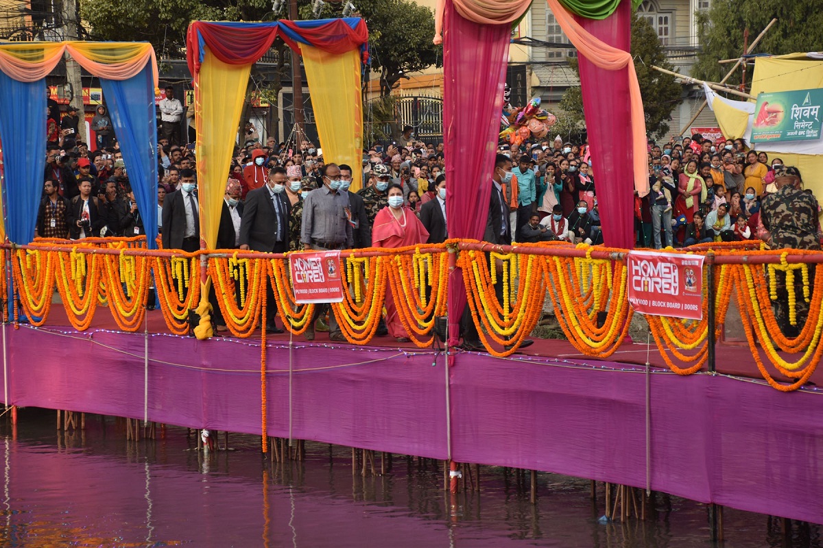 राष्ट्रपति भण्डारीद्वारा छठ पूजा - Nami News :: Nami News